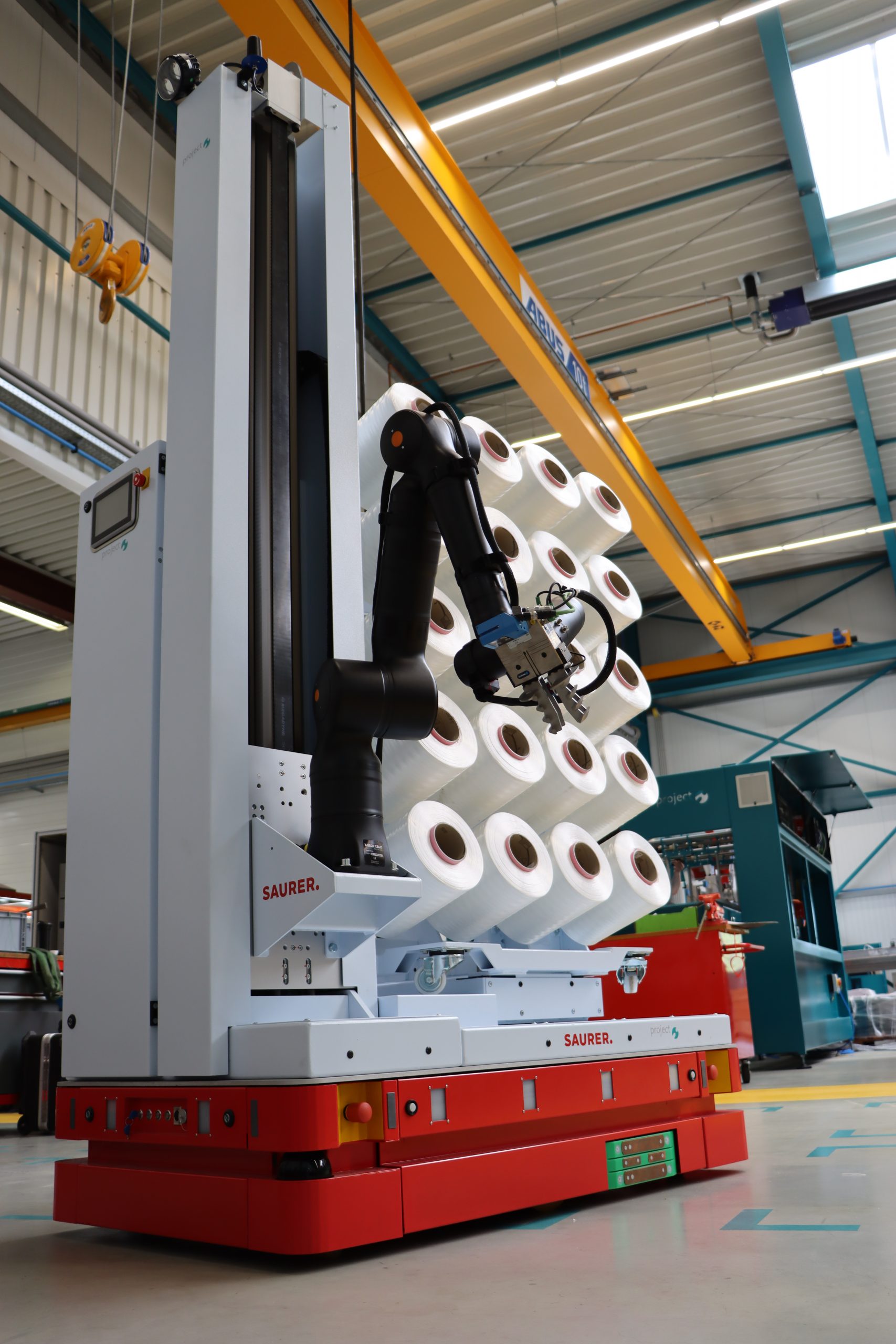 Saurer and Project develop AGV